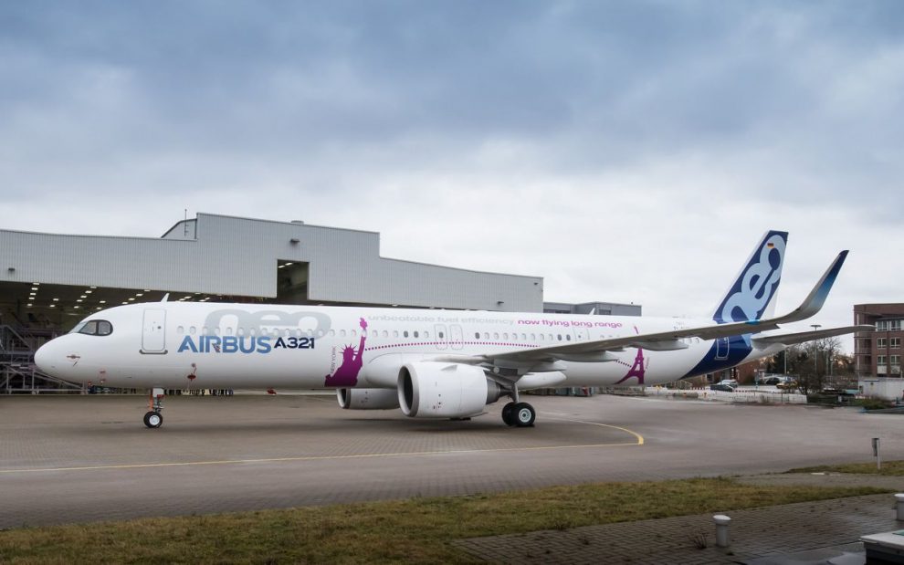 Airbus dokončil první model největšího A321, zvládne lety přes Atlantik ...