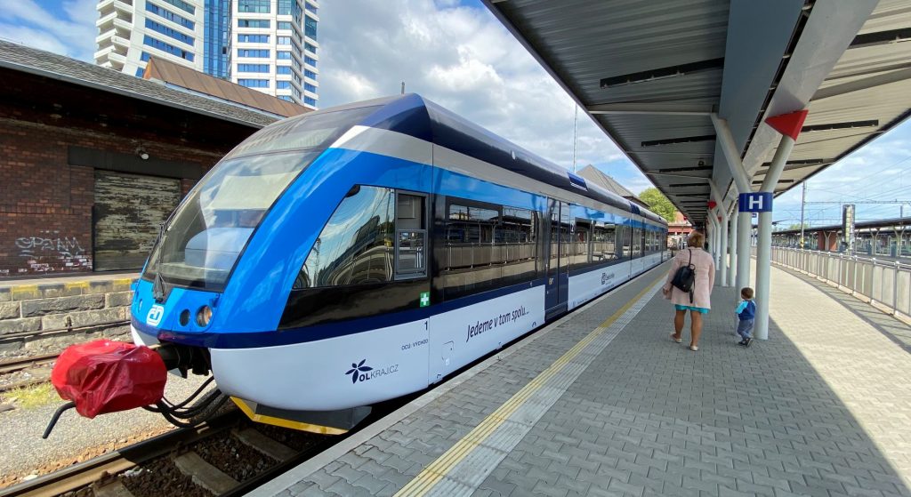 České dráhy nasadily do provozu na Olomoucku třetí Stadler GTW - Zdopravy.cz
