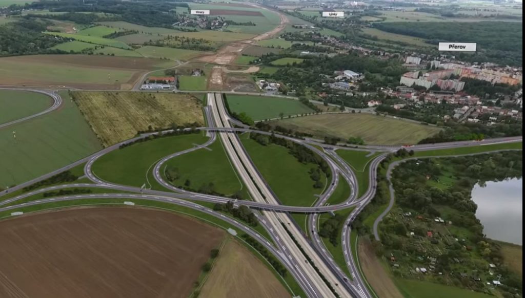 Další krok k dokončení D1. ŘSD vybralo stavební dozor pro úsek kolem ...