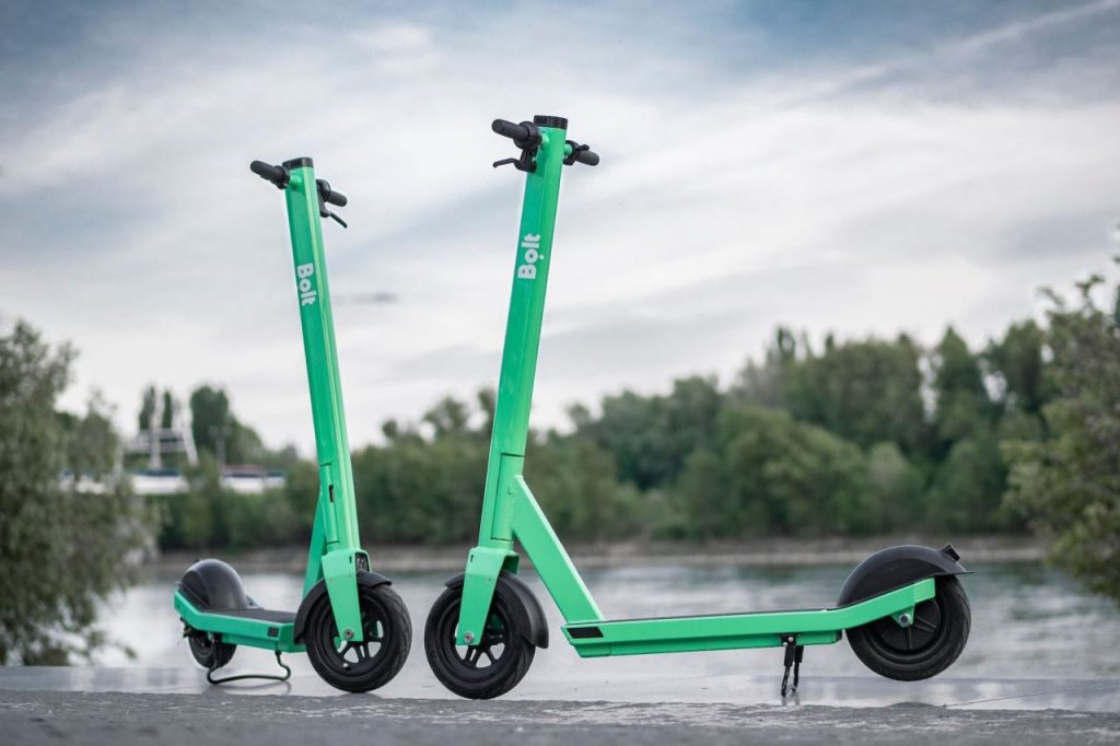Elektrické koloběžky Bolt obsadily i České Budějovice - Zdopravy.cz
