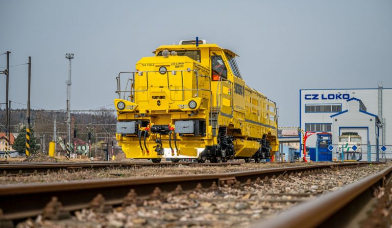 ETCS na baucuku. Subterra si koupila první lokomotivu, EffiShunter od ...