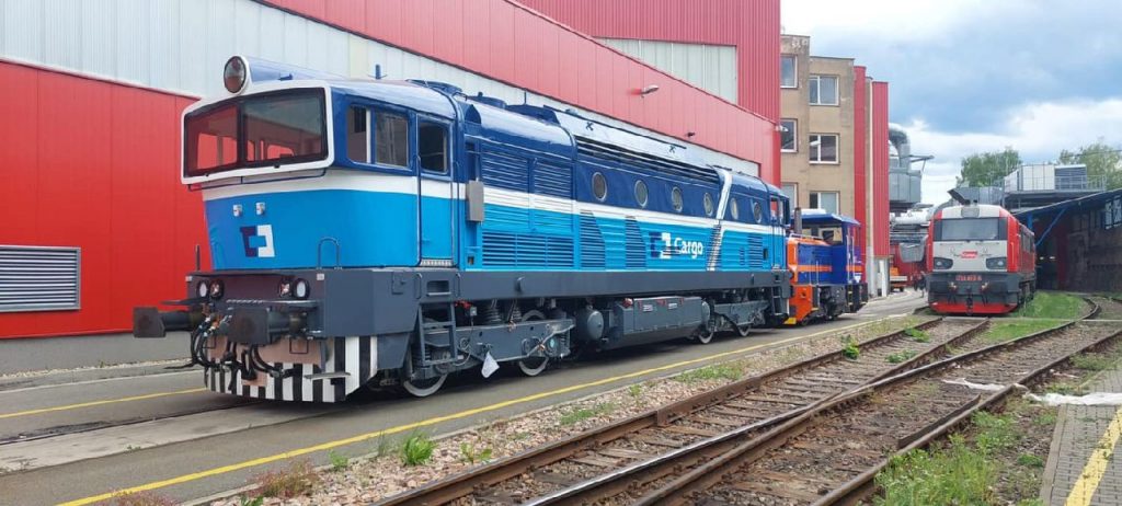 ČD Cargo koupilo od CZ LOKO modernizovaného brejlovce - Zdopravy.cz