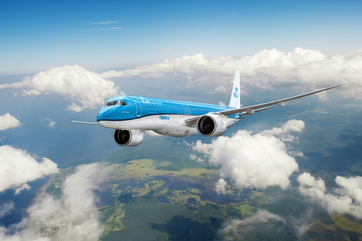 E-Jet číslo 1 700. Jubilejní Embraer převzaly KLM - Zdopravy.cz