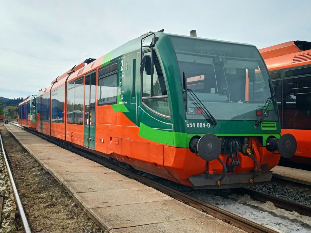 AŽD Praha koupila od GWTR dva RegioSprintery pro Švestkovou dráhu ...