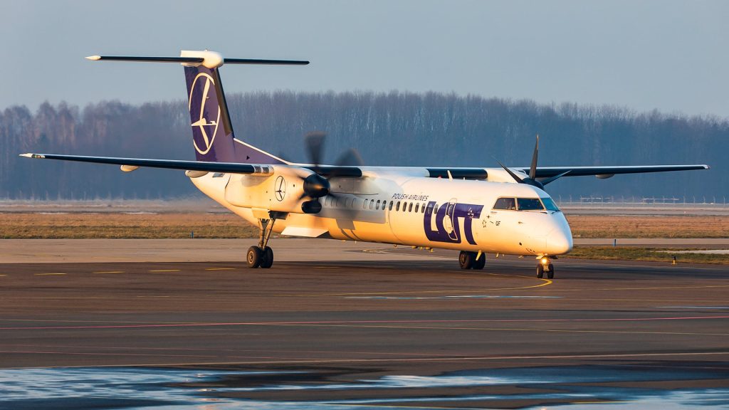 LOT vyřadí turbovrtulová letadla, Bombardier Q400 čeká rozlučkový let ...
