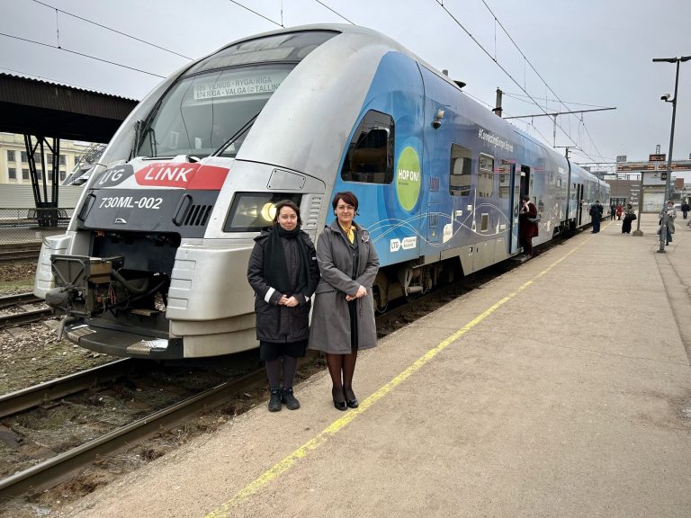 Už jen jeden přestup a nižší cena. Pobaltské země zlepšily spojení ...